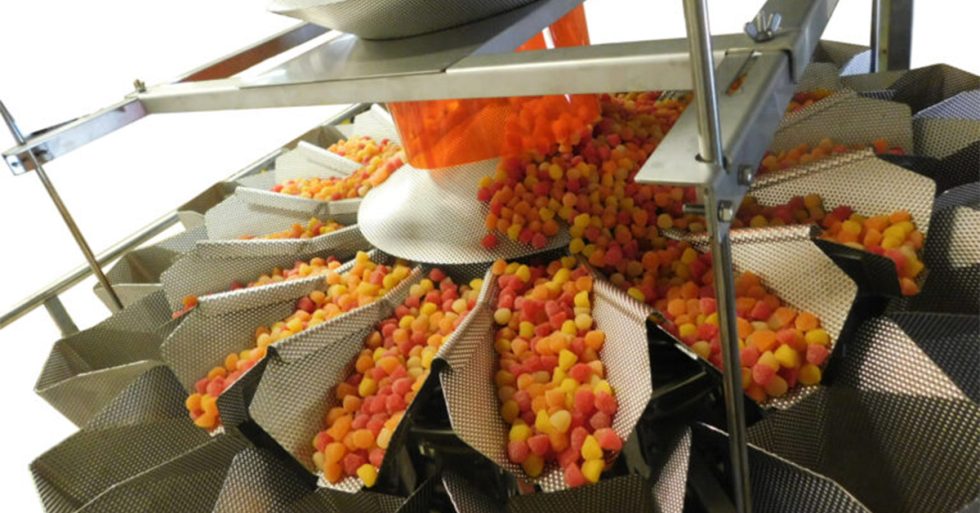 What to Consider in a Gummy Filling Machine - AMS Filling Systems